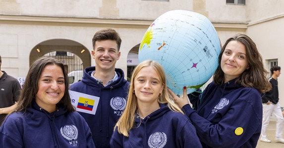 Le DUEF, un nouveau diplôme de langue française délivré à l'ILCF - ICP